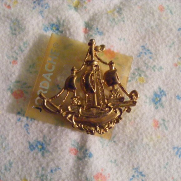 Jordache | Jewelry | Vintage Pirate Ship Pin Brooch Gold By Jordache ...